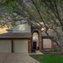 10020 Lachlan | Davis Spring - Laurie Flood Realtor Austin TX
